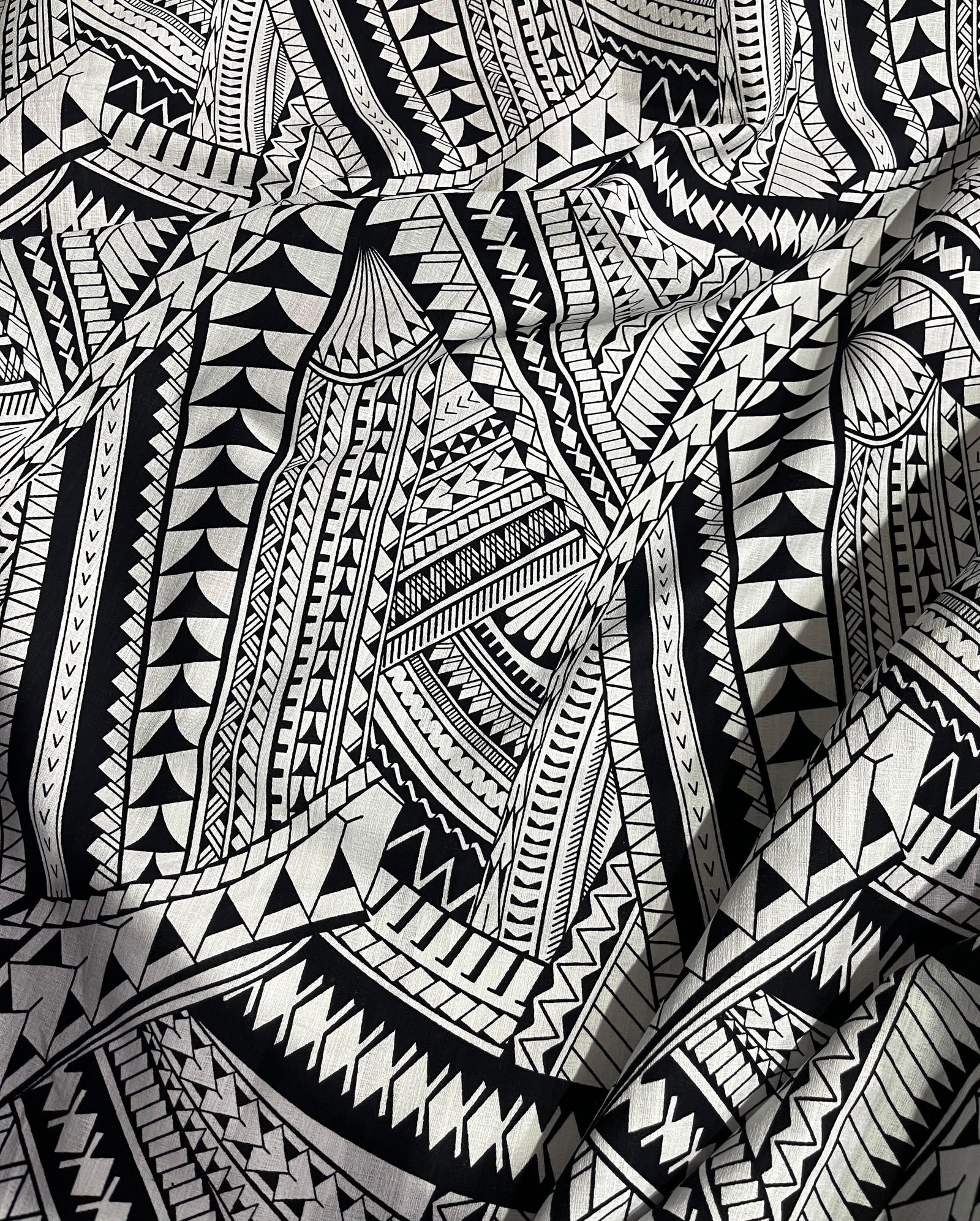 Black & White Print Fijian Tapa Fabric Material (by the meter) – Island ...